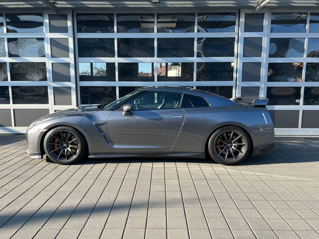 Nissan GT-R Track Edition 760 PS - Martini Racing