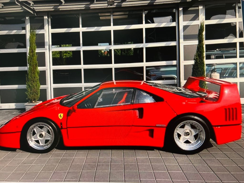 Ferrari F40 - Martini Racing